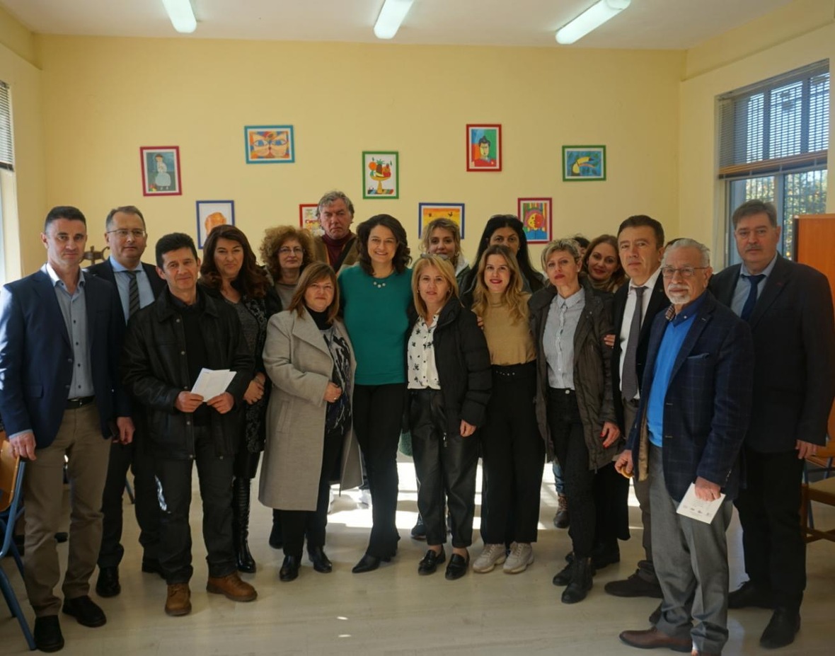ΥΠΟΥΡΓΕΙΟ ΠΑΙΔΕΙΑΣ ΘΡΗΣΚΕΥΜΑΤΩΝ & ΑΘΛΗΤΙΣΜΟΥ - 08-02-20 Περιοδεία στην ...